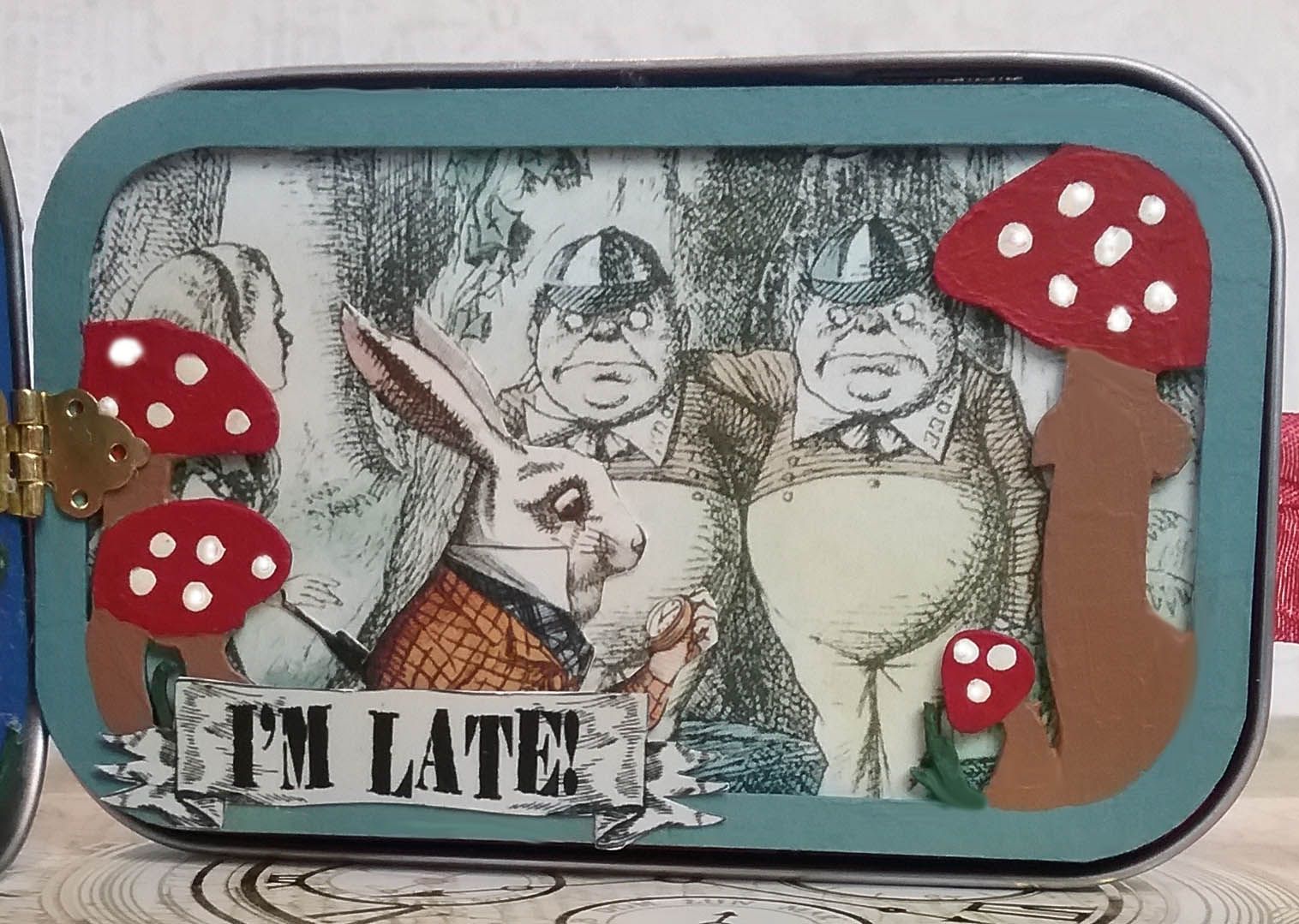 Artfully Musing: April 2016